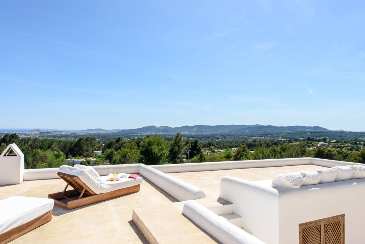 Casa Lomis | Dynamic Lives