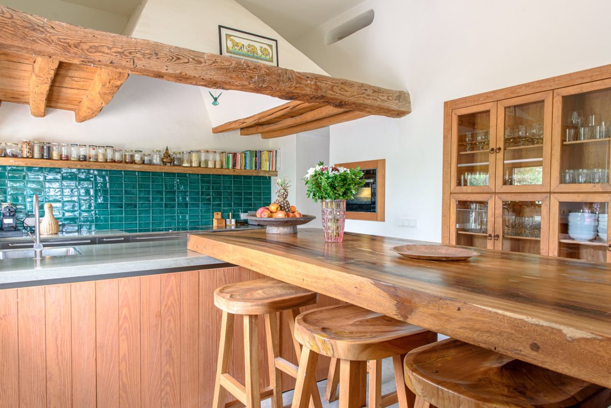 Casa Lomis | Dynamic Lives