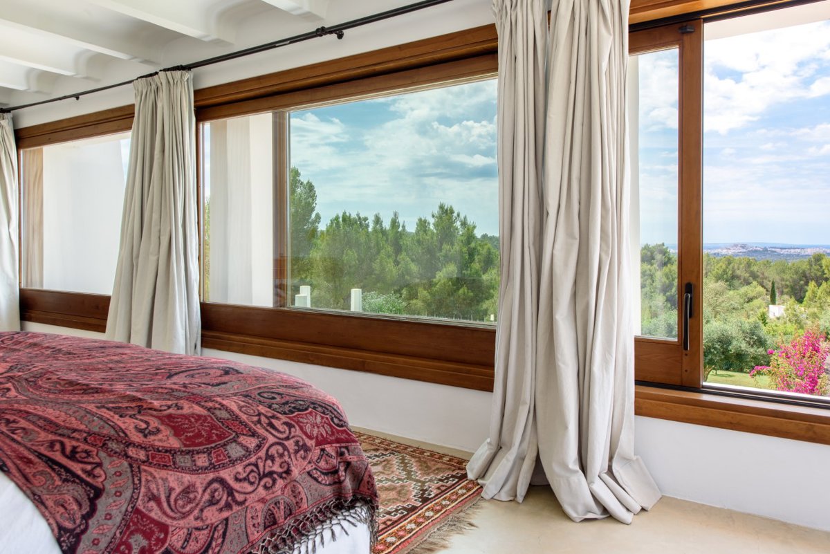 Casa Lomis | Dynamic Lives